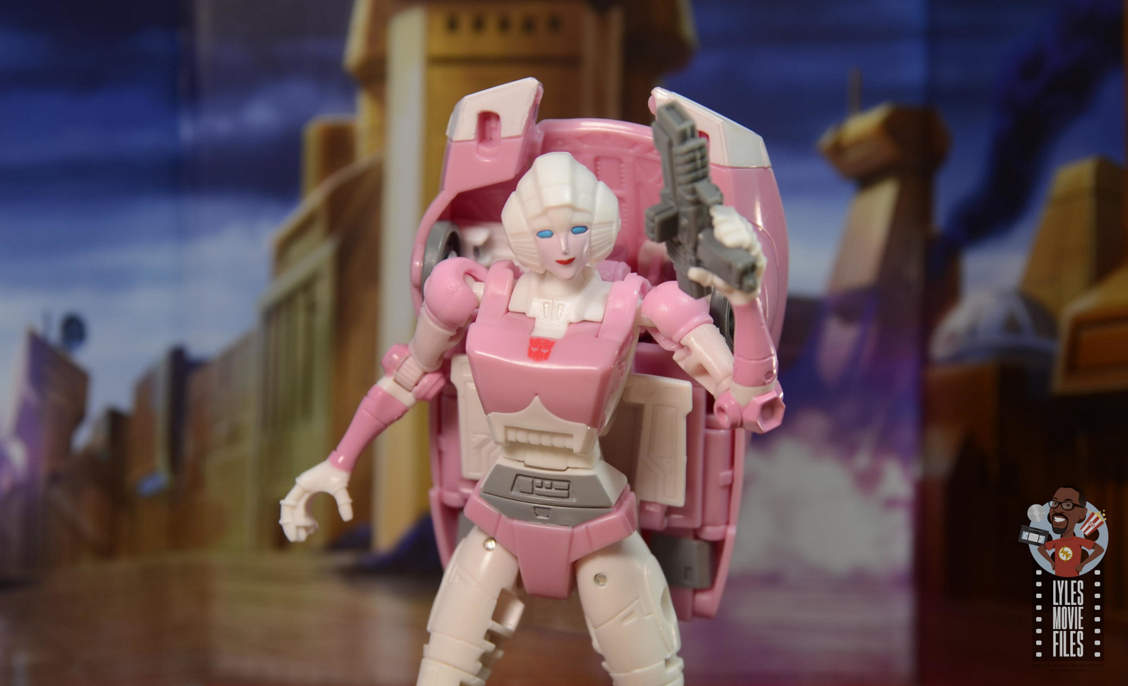 Transformers Studio Series 86 Arcee review - Lyles Movie Files