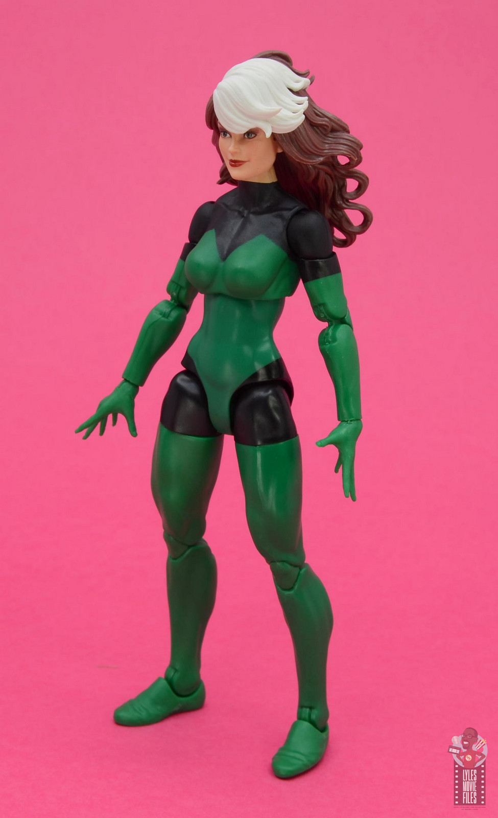 Marvel Legends Outback Rogue review - Lyles Movie Files