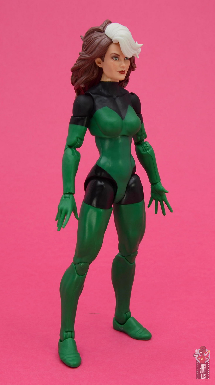 Marvel Legends Outback Rogue review - Lyles Movie Files