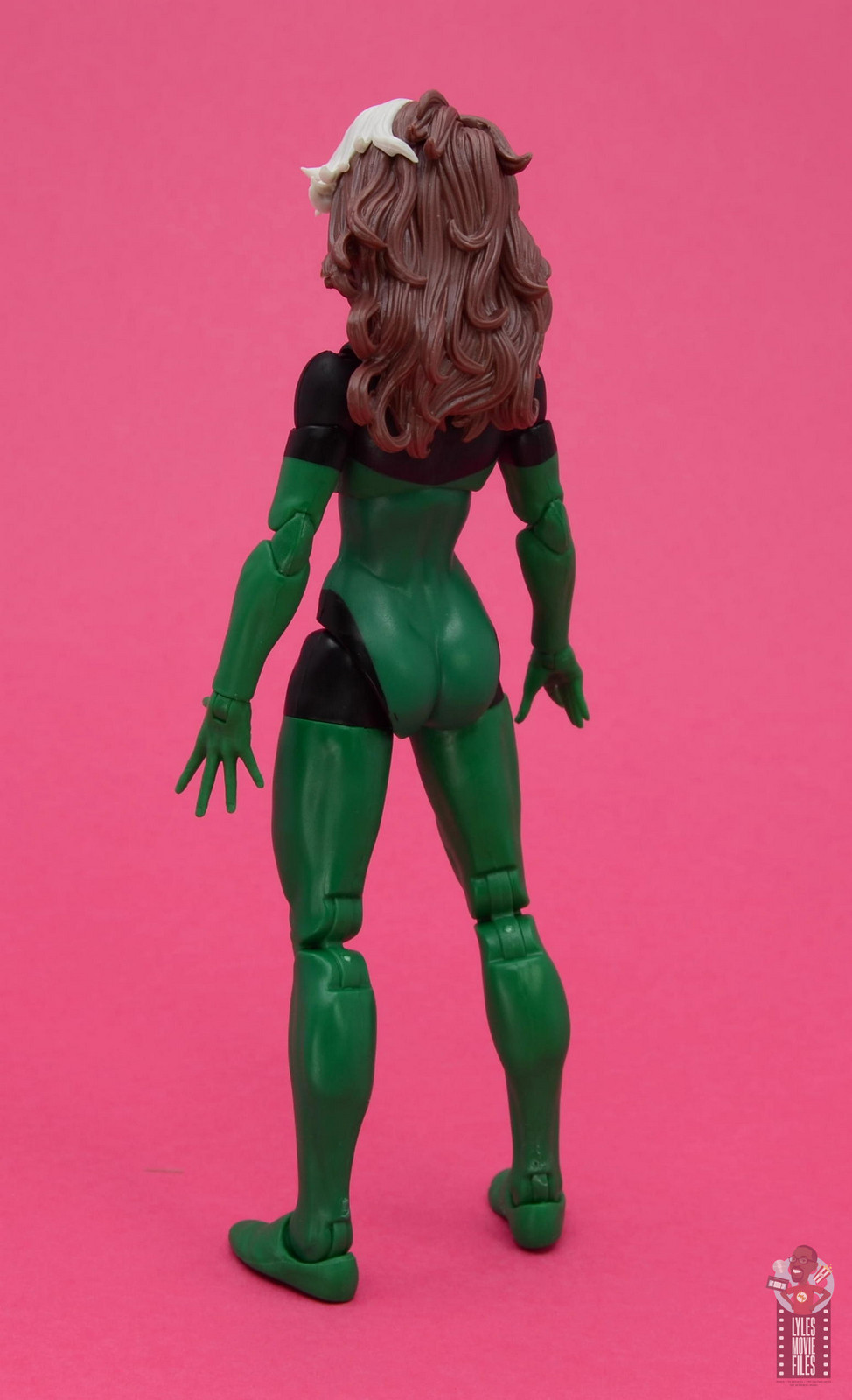 Marvel Legends Outback Rogue review - Lyles Movie Files